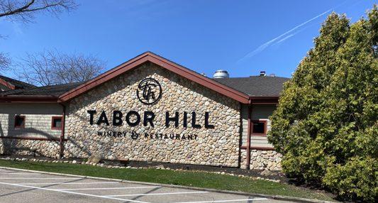 Tabor Hill Winery & Restaurant | Buchanan Michigan
